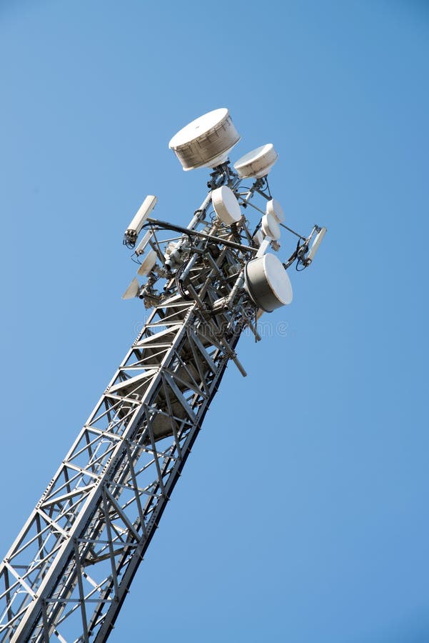 Communication Gsm, Umts E Hsdpa Tower Stock Photo - Image of broadcast ...