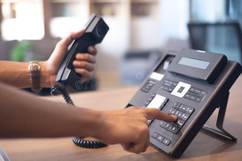 Communication Support, Call Center and Customer Service Help Desk .for ...