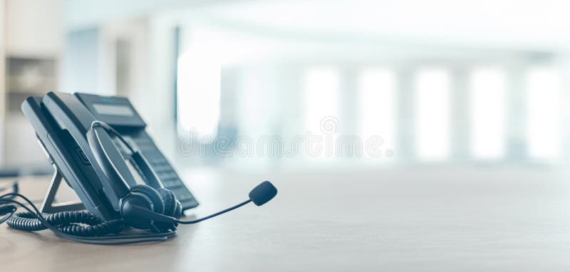 Communication Support, Call Center and Customer Service Help Desk.for ...