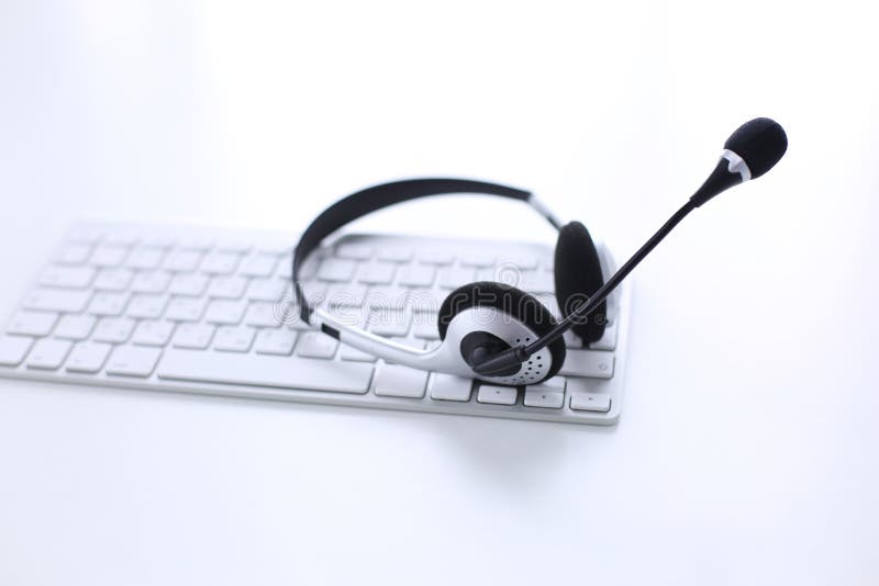 Communication Support, Call Center and Customer Service Help Desk ...