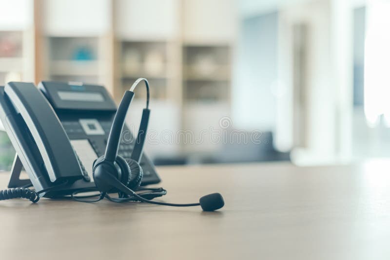 Communication Support, Call Center and Customer Service Help Desk. for ...