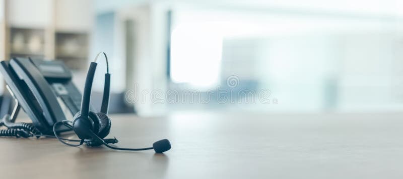 Communication Support, Call Center and Customer Service Help Desk.for ...