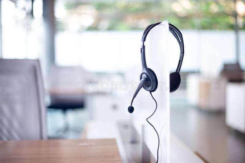 Communication Support, Call Center and Customer Service Help Desk. VOIP ...