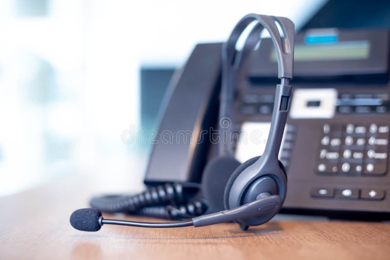 Communication Support, Call Center and Customer Service Help Desk. VOIP ...