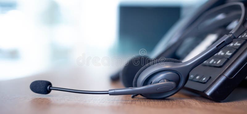 Communication Support, Call Center and Customer Service Help Desk ...