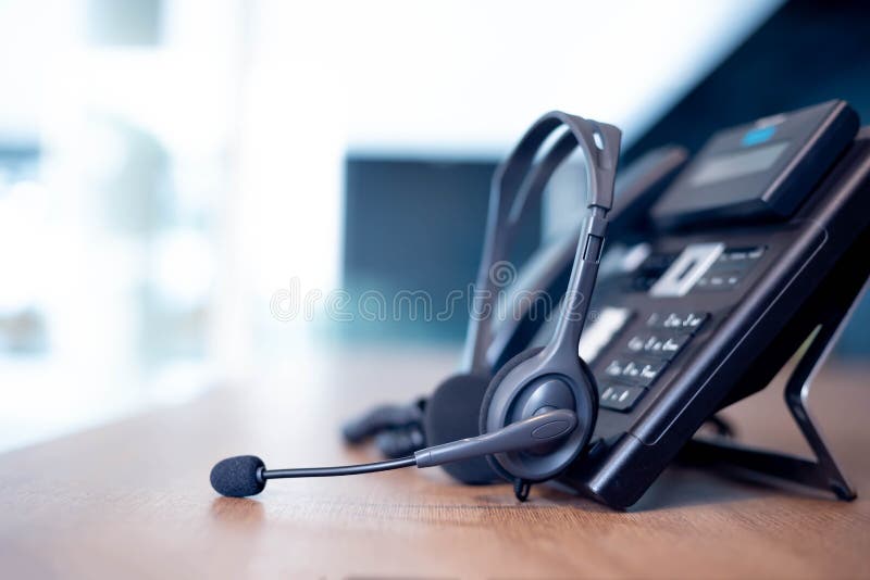 Communication Support, Call Center and Customer Service Help Desk. VOIP ...