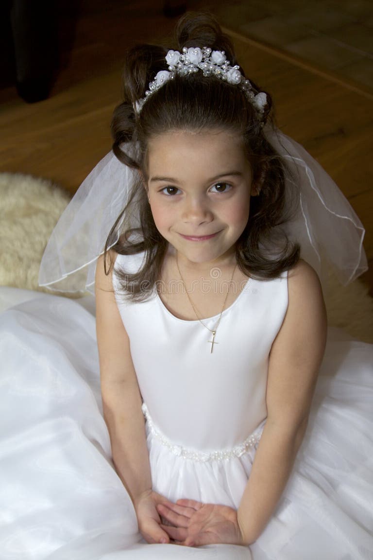 1,015 Communion Cute Girl Stock Photos - Free & Royalty-Free Stock ...