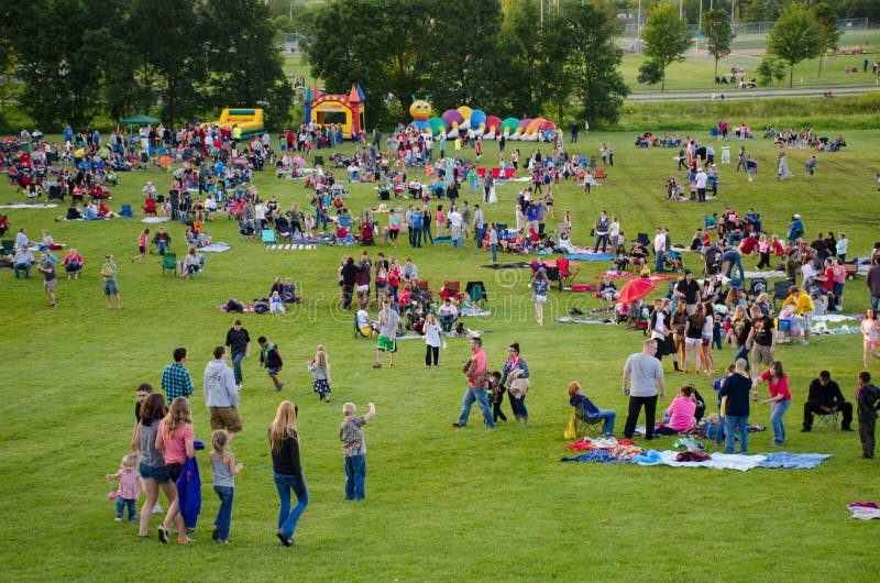 Community park editorial stock image. Image of family - 42282444