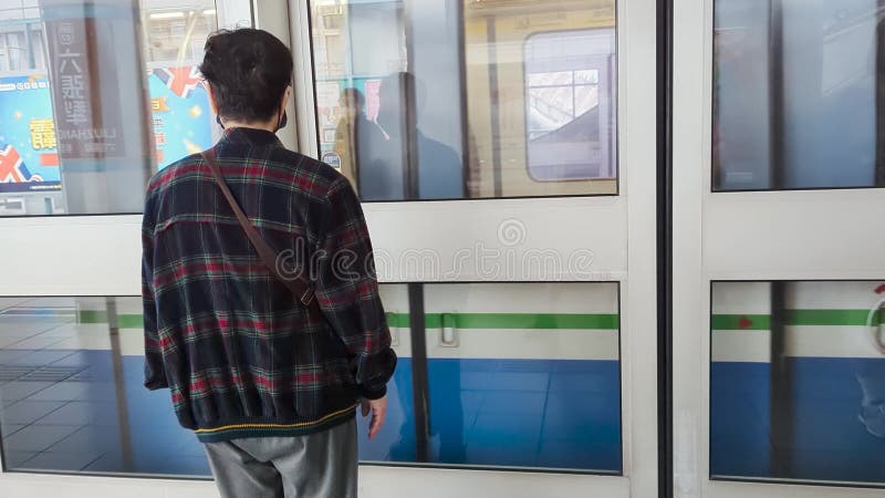 Commuter Waiting MRT in Taipei Taiwan with 4k Resolution. Stock Footage ...