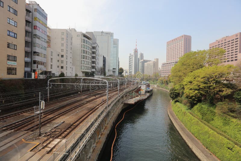 Commuters on Platform of Ochanomizu Station Editorial Photography ...
