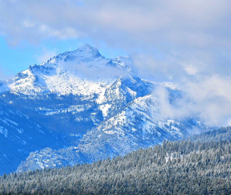 Como Peaks, Bitterroot Mountains, Montana. Stock Photo - Image of ...
