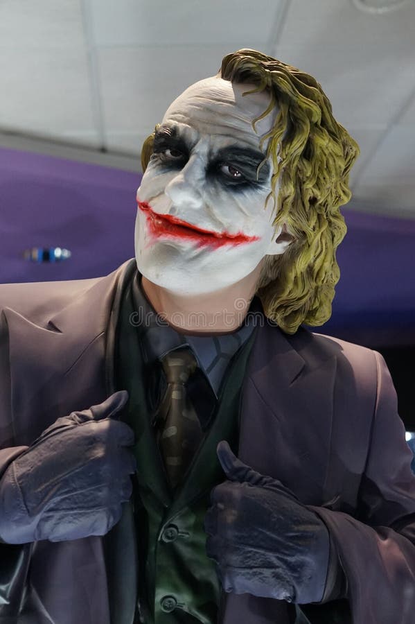 El Comodín En Una Representación De La Cera De La Celda De Prisión Foto ...