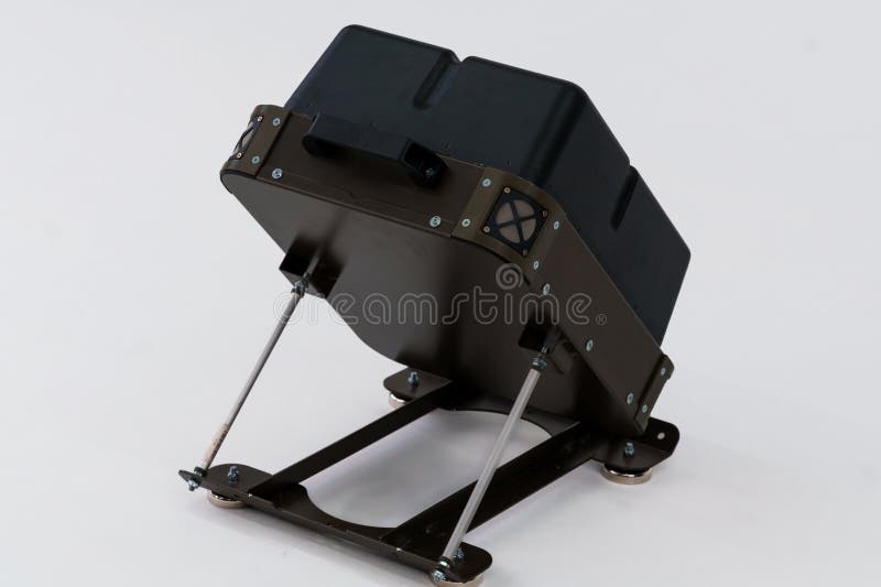 Compact Electronic Warfare System with Adjustable Support Structure ...