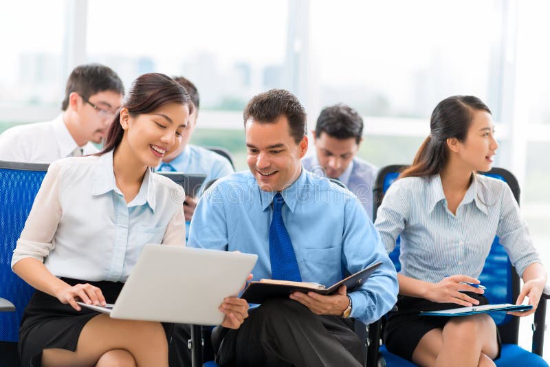 Compartilhando Da Informação Imagem de Stock - Imagem de colar, gerente ...