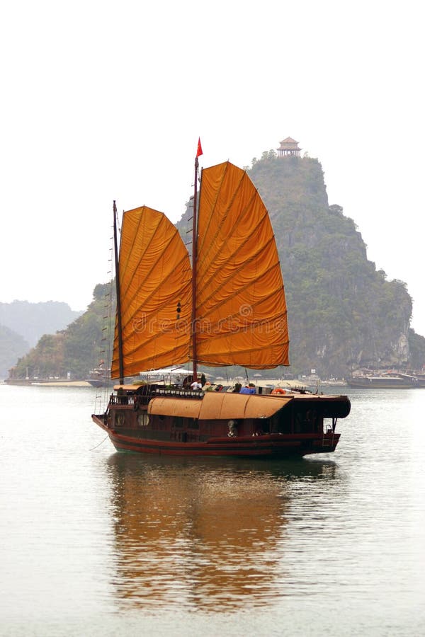 Chinois traditionnel juin photo stock. Image du vieux - 3734586