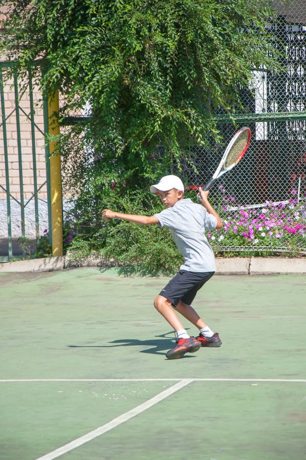 Competencia del tenis foto editorial. Imagen de bola - 33425211