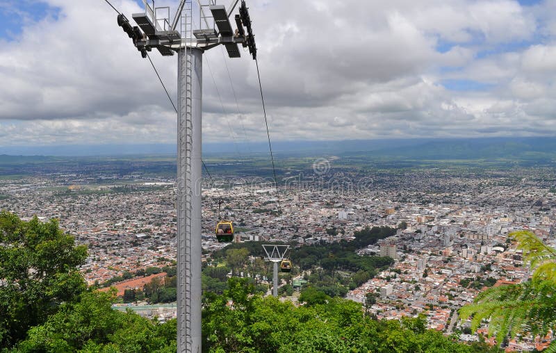 Teleférico de Cochabamba foto de archivo editorial. Imagen de bolivia ...