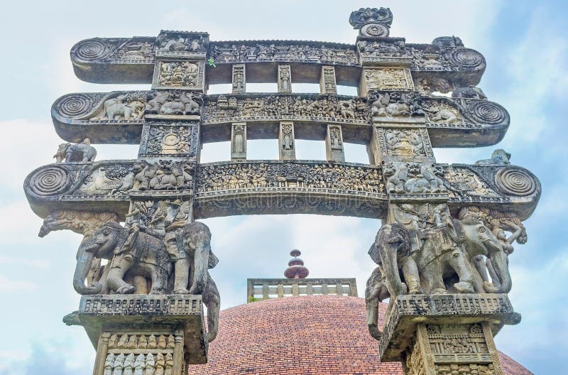 Gate or Toran Dwar of Great Stupa Sanchi Stock Image - Image of asia ...
