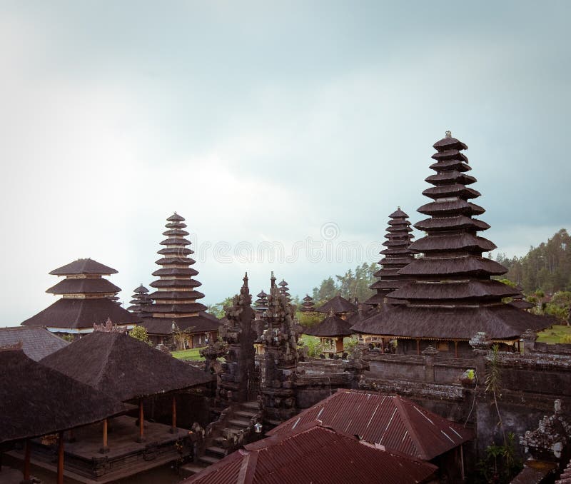 Complexo Pura Penataran Agung De Besakih Foto de Stock - Imagem de ...