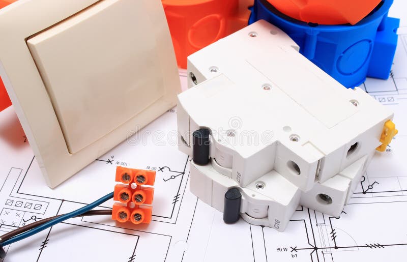 Componenti Per Le Installazioni Ed I Diagrammi Elettrici Fotografia ...