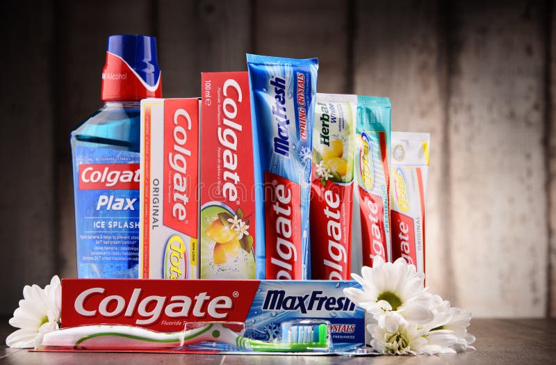 Composition Avec Des Produits De Colgate Photo éditorial - Image of ...