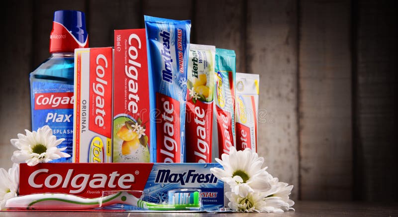 Composition Avec Des Produits De Colgate Image éditorial - Image of ...