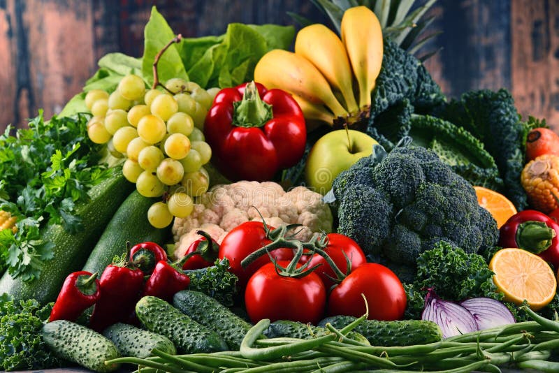 Composition with Variety of Raw Organic Vegetables and Fruits Stock ...
