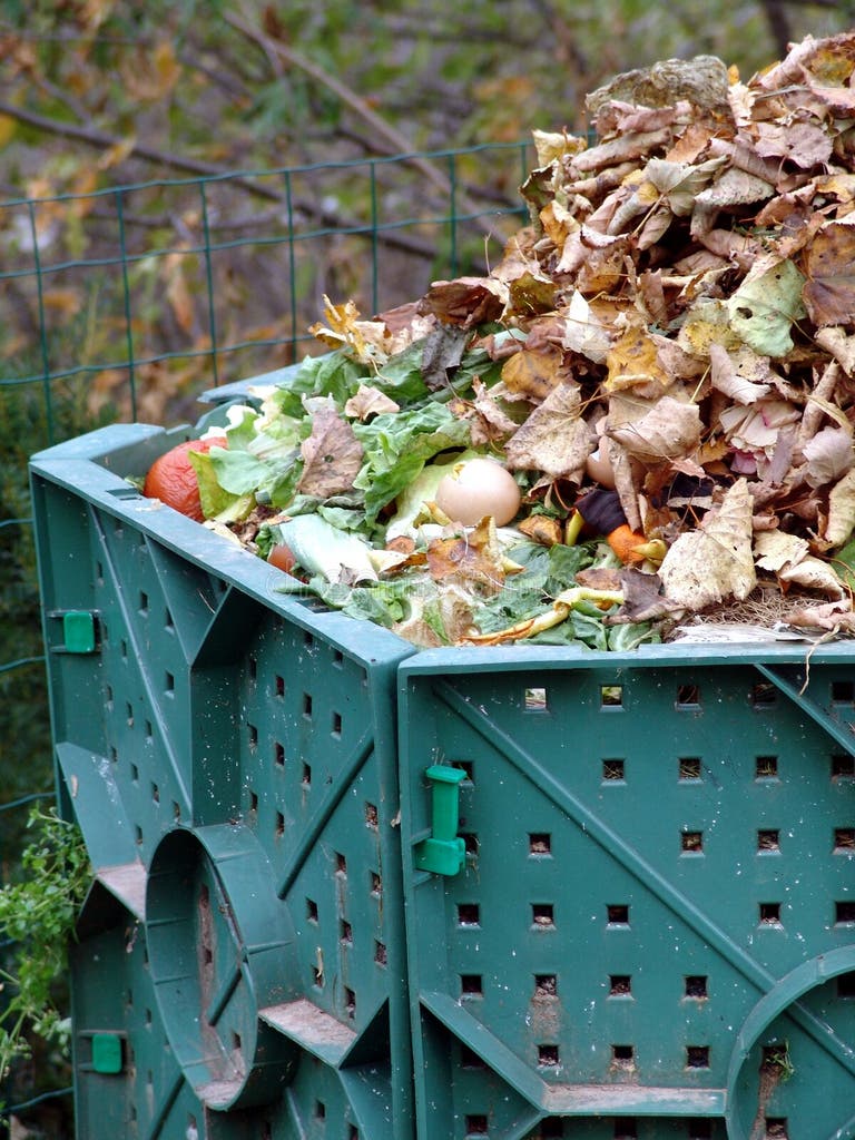 784 Composting Garden Leaves Stock Photos - Free & Royalty-Free Stock ...