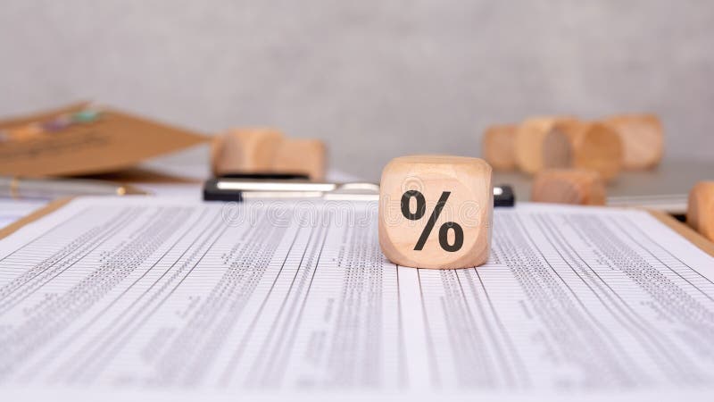 Comprehensive Financial Analysis Tools Featuring a Percentage Indicator ...