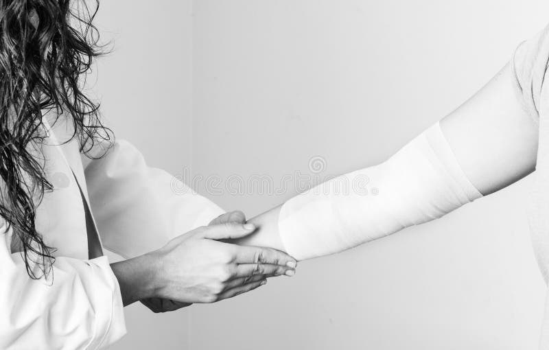 Compression Bandage To Inflammation, Application Of Figure Of Eight ...