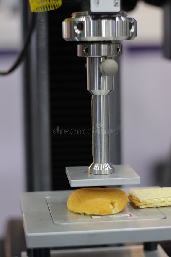 Compressive Testing Machine Stock Photo - Image of resistant, device ...