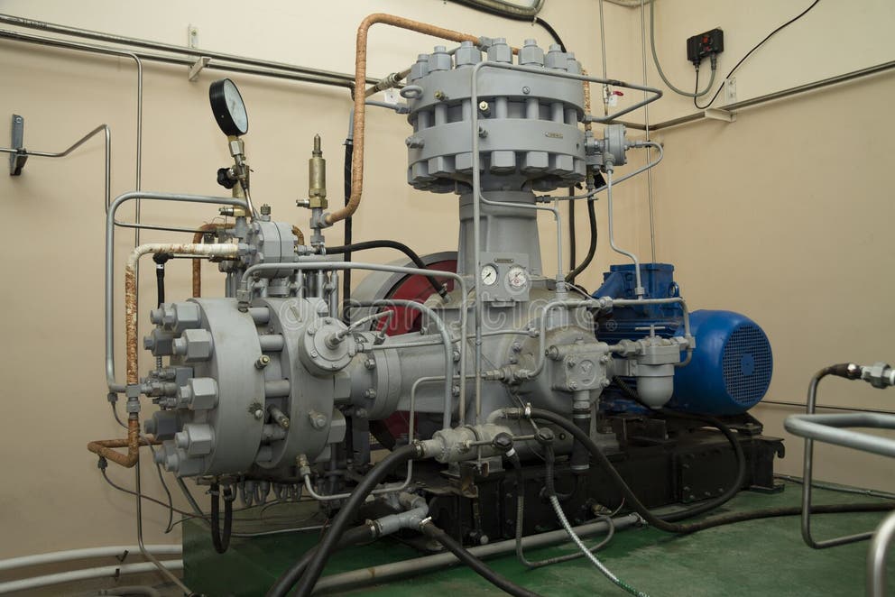 Compressor editorial image. Image of mechanics, type - 87802175