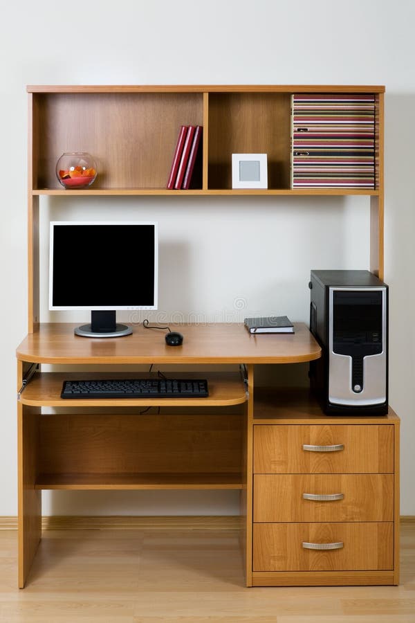 Computador moderno foto de stock. Imagem de vazio, monitor - 8914758