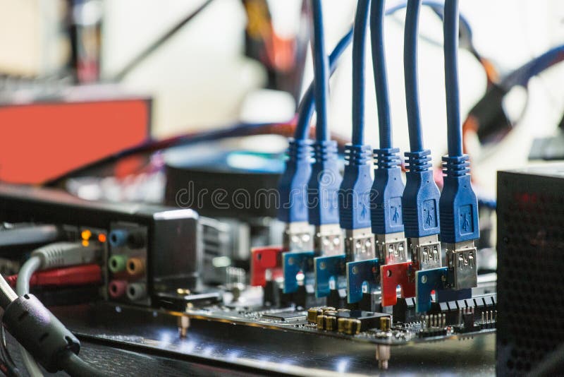 Computer for Bitcoin Mining Stock Image - Image of trade, crypto: 97535301 Computer for Bitcoin Mining Stock Image - Image of trade, crypto: 97535301