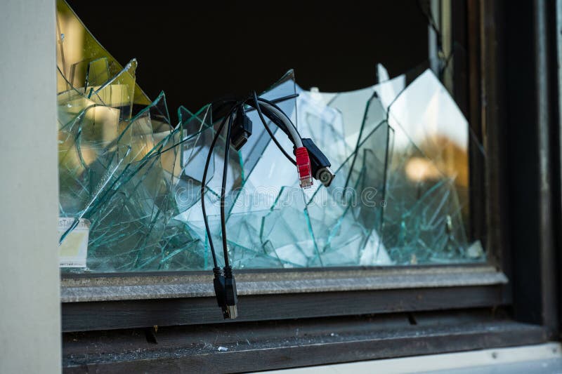 230 Key Computer Cables Stock Photos - Free & Royalty-Free Stock Photos ...