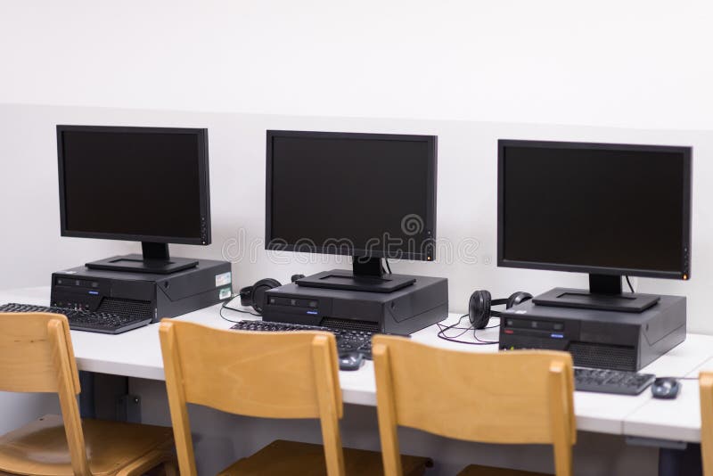 Computer classroom stock photo. Image of office, monitor - 86133702