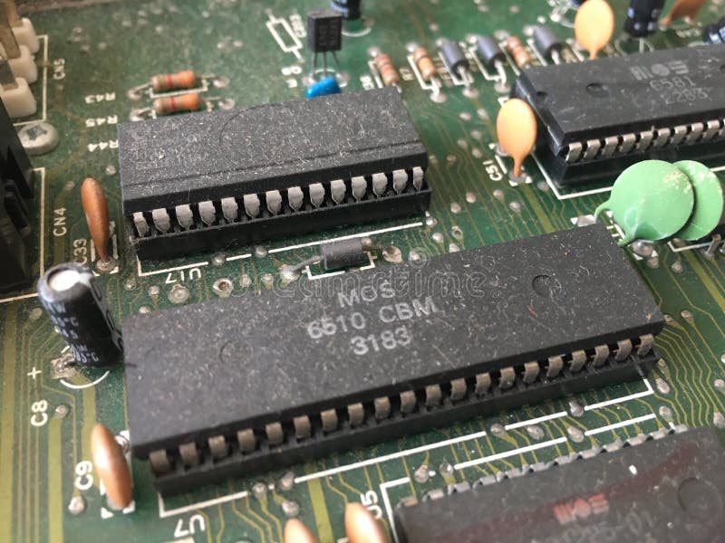 Computer Commodore 64. MOS 6510, 1982 Retro Computer Stock Image ...