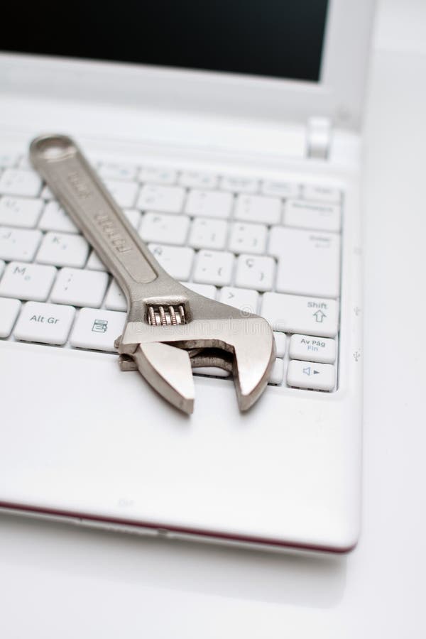 Computer crashed stock image. Image of desktop, electronic - 17447643