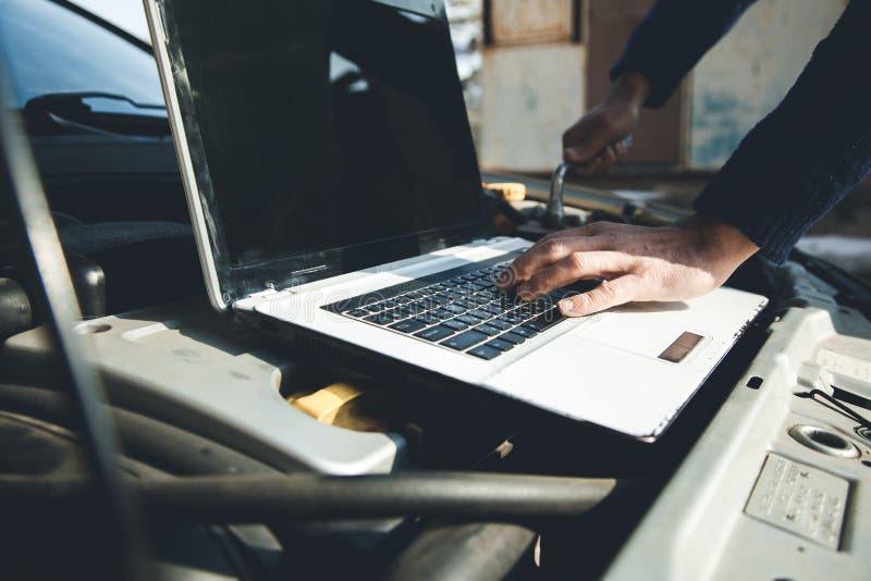 Computer Diagnostics of the Car Stock Image - Image of hand, examining ...