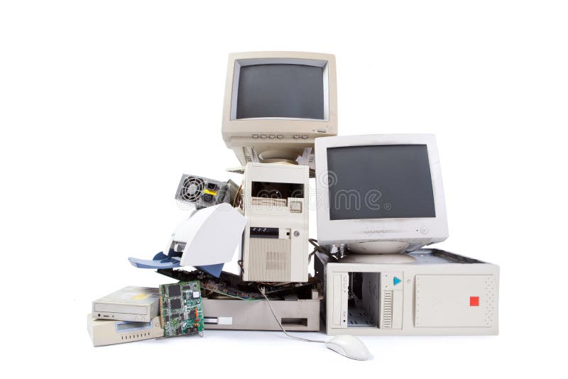 Pila Di Vecchi Computer Portatili Che Attendono Riparazione Isolata Su ...