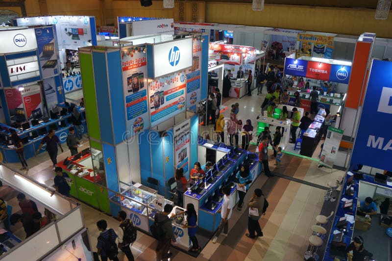 Computer exhibition editorial photography. Image of java - 47685412