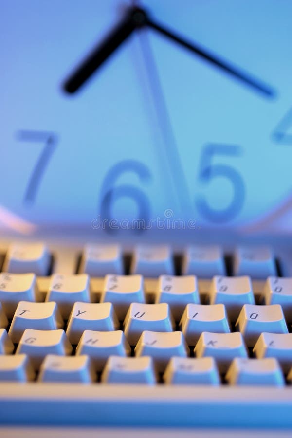 Computer Keyboard and Clock Stock Photo - Image of lunch, clock: 20918410