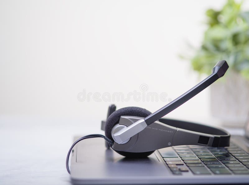 Call Center No Cubicle Stock Photos - Free & Royalty-Free Stock Photos ...