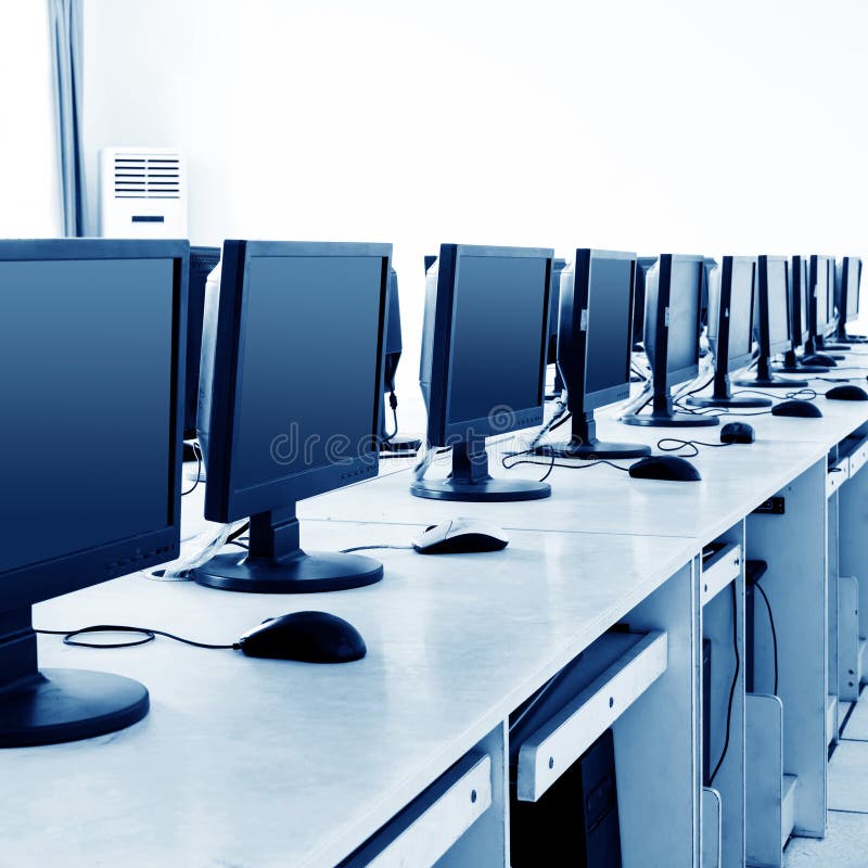 Computer-Labor stockfoto. Bild von schreibtisch, contrasty - 42239974