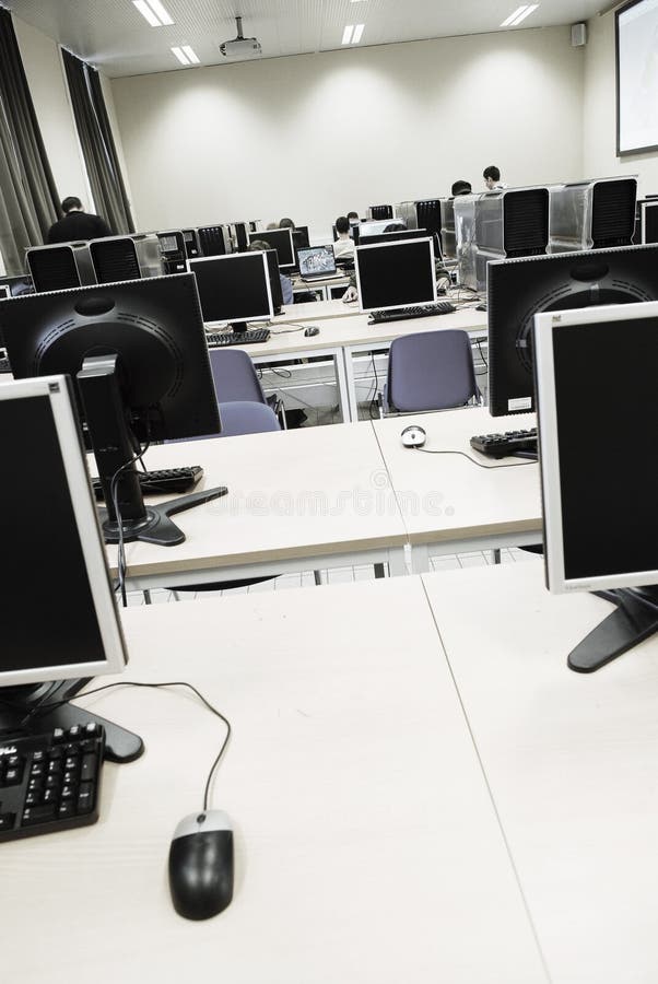Computers in a Public Library. Editorial Image - Image of education ...