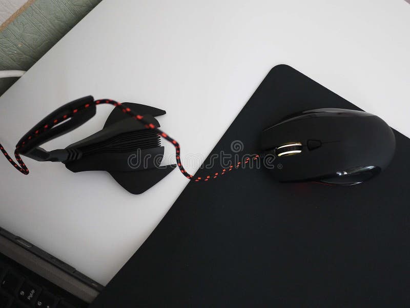 Computer Mouse for Gamers, Can Be Used in Games and on a Personal ...