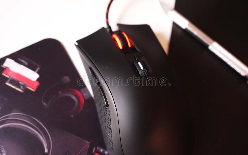 Computer Mouse for Gamers, Can Be Used in Games and on a Personal ...
