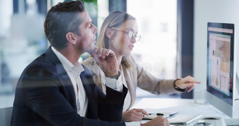 Computer, Office Teamwork and Business People Pointing at on Online ...