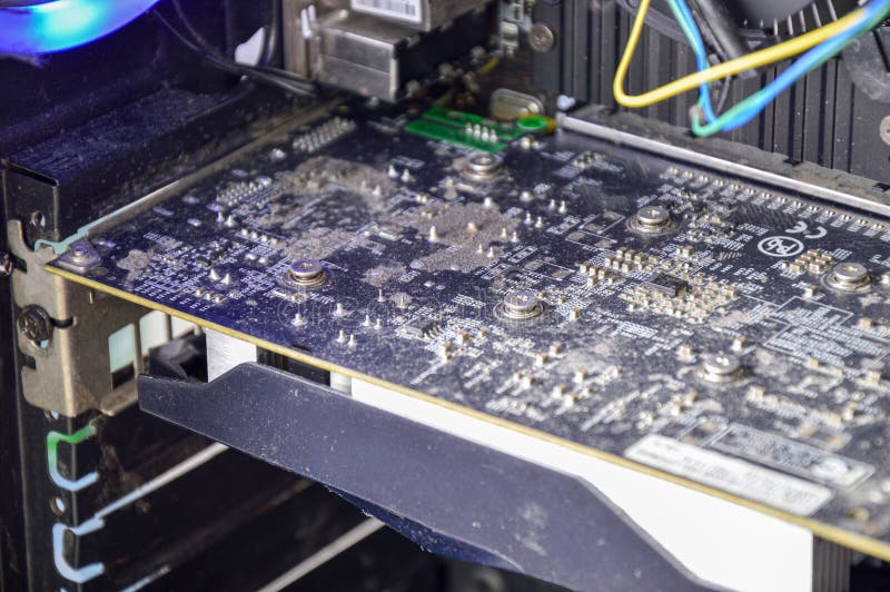 962 Dusty Desktop Computer Stock Photos - Free & Royalty-Free Stock ...