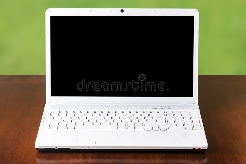 Computer Bianco Portatile Scrivania Immagine Stock - Immagine di ...